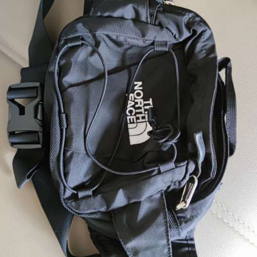 The North Face腰包 - 二手或全新手袋、背包, 潮流及名牌 - DCFever.com