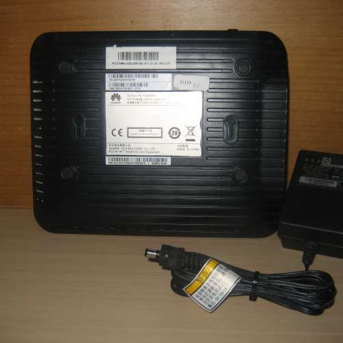 HUAWEI EchoLife HG8040 華為 光纖 WiFi Modem 適合還機 HKT PCCW 電訊盈科 網上行 Now TV ...