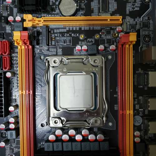 x79 v2.72A(有m.2 slot，可做主盤) Matx/ Xeon e5-1607 v2/ Jonsbo 空冷/8gb ECC RAM ...