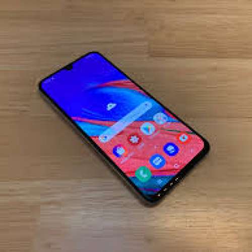 Samsung A40 dual sim slot (64GB) 5.9” Display , Battery 🔋 3100mah ...