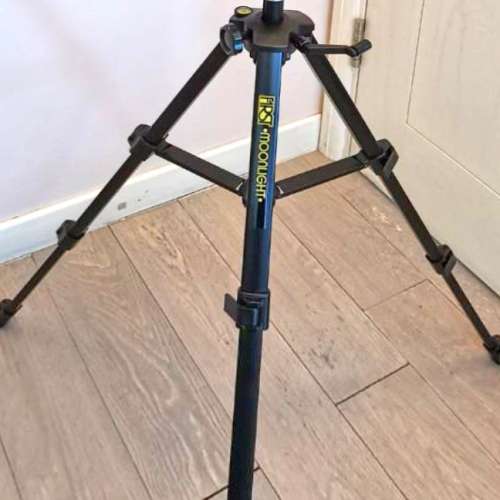 Manfrotto 141RC / 141RC NAT 三維雲台 with Traveler light weight tripod set ...