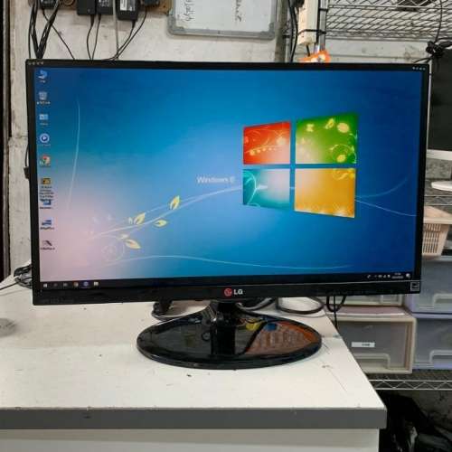 22吋 LG 22EA63 LED mon 無邊框 IPS IPS顯示器 LED顯示器 顯示器 monitor 螢幕 - 二手或全新顯示器 ...