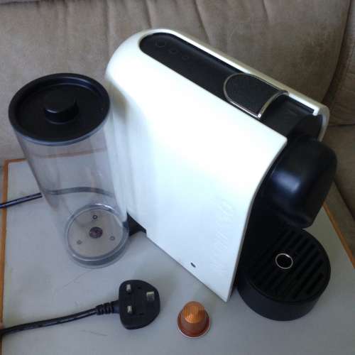 NESPRESSO U C50 Coffee Machine USED 膠囊咖啡機 - 二手或全新厨房電器, 電器傢俱 - DCFever.com