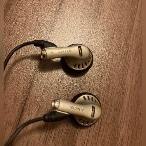 極罕SONY MDR-E484 耳機 - 二手或全新Earphones, 影音產品 - DCFever.com