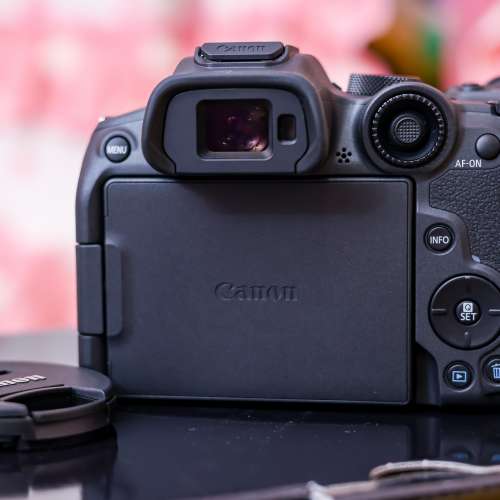 99% 新 Canon R7 kit set (保至07/2023) - 二手或全新數碼相機, 攝影產品 - DCFever.com