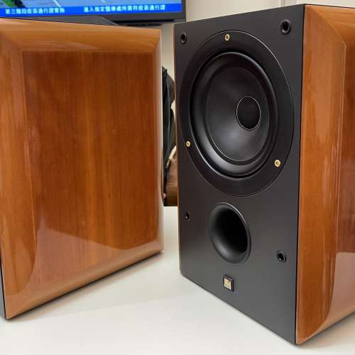 Kef RDM two 監聽喇叭 UK - 二手或全新揚聲器, 影音產品 - DCFever.com