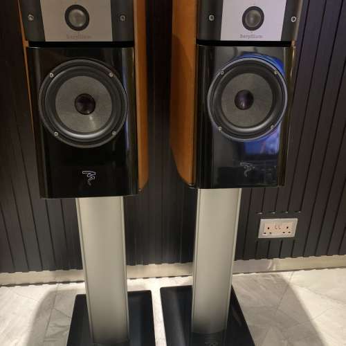 FOCAL Jmlab Micro Utopia Be with original stand - 二手或全新 FOCAL Jmlab Micro Utopia Be with original stand - 二手或全新