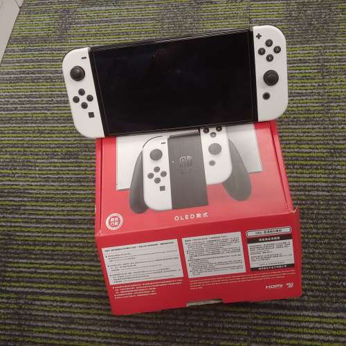 買賣全新及二手手提遊戲機, 遊戲機、模型 - 放 switch 白色 Oled版行貨有保養 - DCFever.com