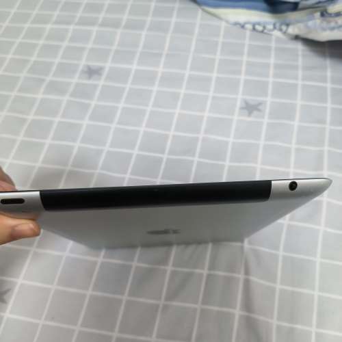 買賣全新及二手iPhone, 手機通訊 - 可換機Apple iPad2 32g 可插sim卡3 G+WIFI版(可回退經典IOS6) - DCFever.com