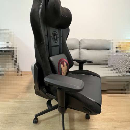 OSIM uThrone S Gaming Chair Marvel Edition電競英雄按摩椅 98% New - 二手或全新傢俬傢俱 ...