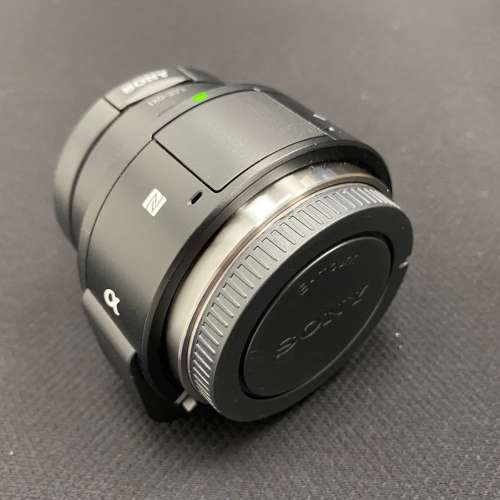 Sony Alpha ILCE-QX1 可換鏡頭無反相機 Lens Style Mirrorless Camera (not qx10 ...