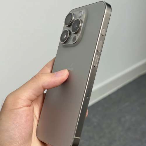 iPhone 15 Pro 原色鈦金屬 256 - 二手或全新iPhone, 手機通訊 - DCFever.com