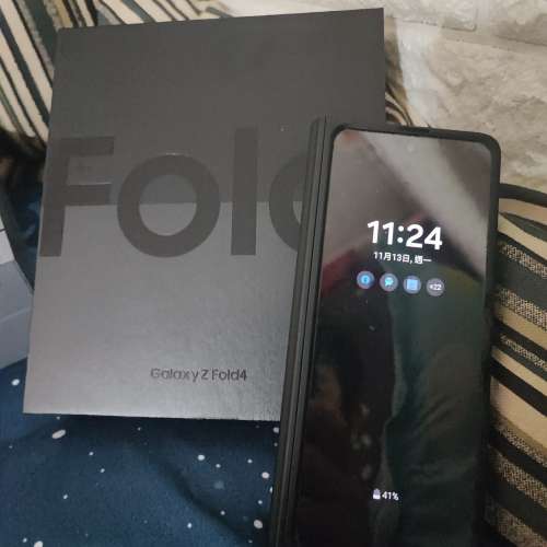 Samsung fold 4 512g 黑色 - 二手或全新Android Phone, 手機通訊 - DCFever.com