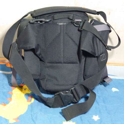 Lowepro Outback 200 相機袋 - 二手或全新相機袋, 攝影產品 - DCFever.com
