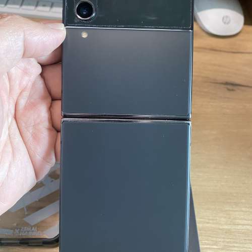 Samsung Galaxy Z Flip 4 512GB - 二手或全新Android Phone, 手機通訊 - DCFever.com