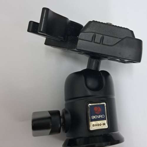 Benro A-300ex 輕便三腳架 - 二手或全新腳架, 攝影產品 - DCFever.com