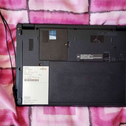 Fujitsu P727 12.5 inch laptop computer touchscreen with pen - 二手或全新手提電腦 ...