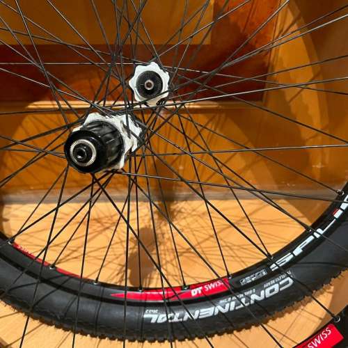 DT Swiss X1600 with Race King 2.2 26寸山車輪組可真空 直拉式輻條 DT1600輪组 - 二手或全新單車零件 ...