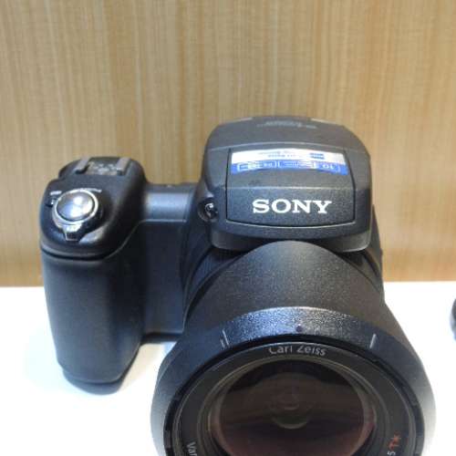 Sony DSC-R1 - 二手或全新數碼相機, 攝影產品 - DCFever.com