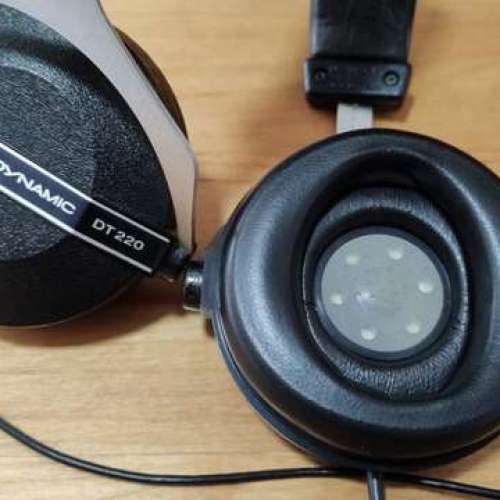 初版 Beyerdynamic DT220 400ohm - 二手或全新Headphones, 影音產品 - DCFever.com
