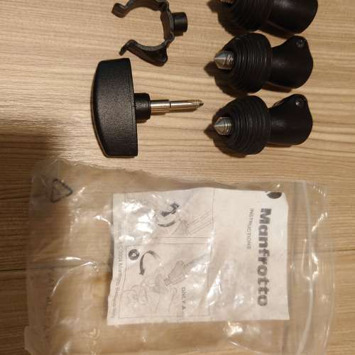 Manfrotto 160SPK3 Retractable Spike Foot Set 兩用腳釘套裝 95%新 - 二手或全新腳架, 攝影 ...