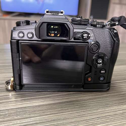 EM1 mark III + 12-100MM + 60MM Macro - 二手或全新無反相機, 攝影產品 - DCFever.com