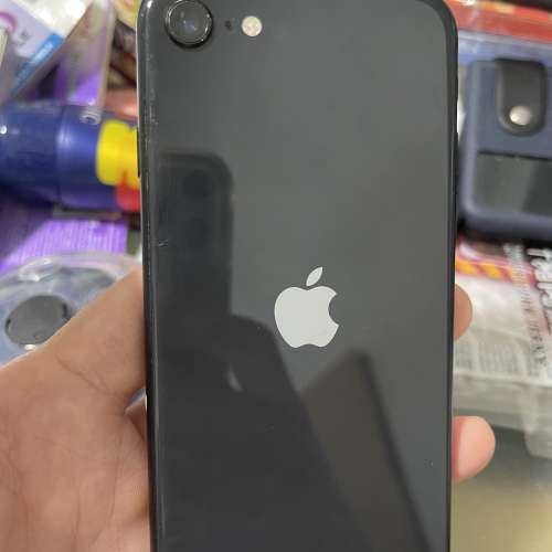 70%新 iPhone SE2 (64GB) - 二手或全新iPhone, 手機通訊 - DCFever.com