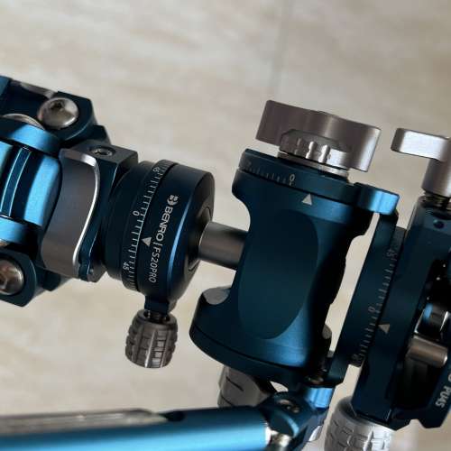 BENRO 百諾 CB259CFK 青鳥碳纖維三腳架 - 二手或全新腳架, 攝影產品 - DCFever.com