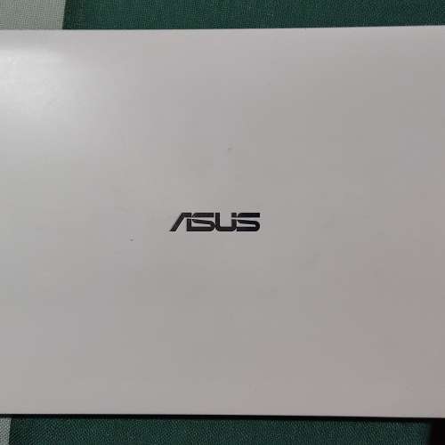 ASUS F553M 15.5" 四核芯notebook，N3540，4GB ram，500GB hdd，wifi，DVD，HDMI，藍牙 ...