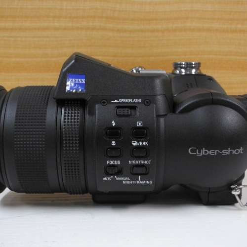 Sony DSC-828 (carl zesis ) prosumer 95% new - 二手或全新數碼相機, 攝影產品 - DCFever.com