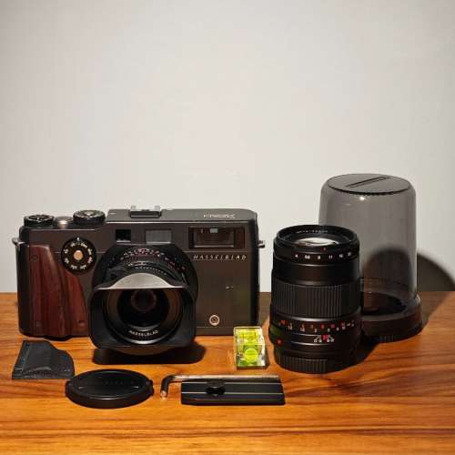 Hasselblad XPAN Set 45mm 90mm rangerfinder Film Camera - 二手或全新菲林相機, 攝影 ...