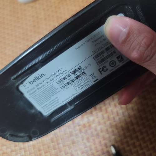 Belkin Ac1200 5G 2.4G 可用3部 有問題1部 Tp-link WR941HP Tp-link WR841HP Cisco ...