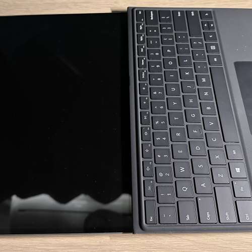SURFACE PRO 8 有鍵盤 - 8+128 運作正常 - 二手或全新手提電腦, 電腦 - DCFever.com