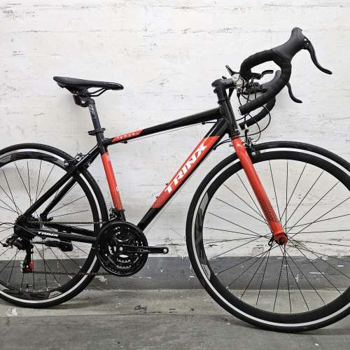 《陳列品清貨》TRINX TEMPO 1.0 - 21速 C剎 700C 鋁合金 公路車 - 二手或全新單車, 單車及運動 - DCFever.com