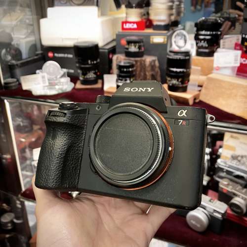 SONY A7R II (A7r2) + 2 battery - 二手或全新無反相機, 攝影產品 - DCFever.com