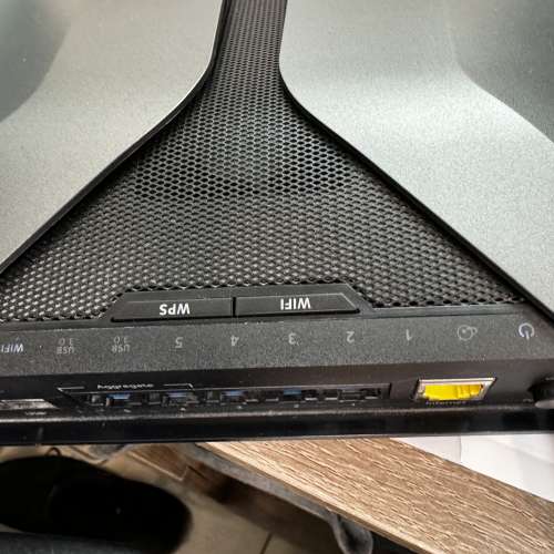 NETGEAR RAX80 AX6000 WiFi 6 Nighthawk AX8 雙頻 8串流 專業級路由器 - 二手或全新網絡/WIFI ...