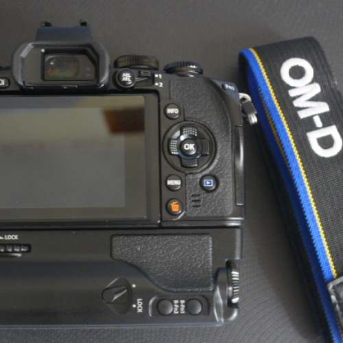 Olympus Em-1 MK 1 黑色連直倒 - 二手或全新無反相機, 攝影產品 - DCFever.com