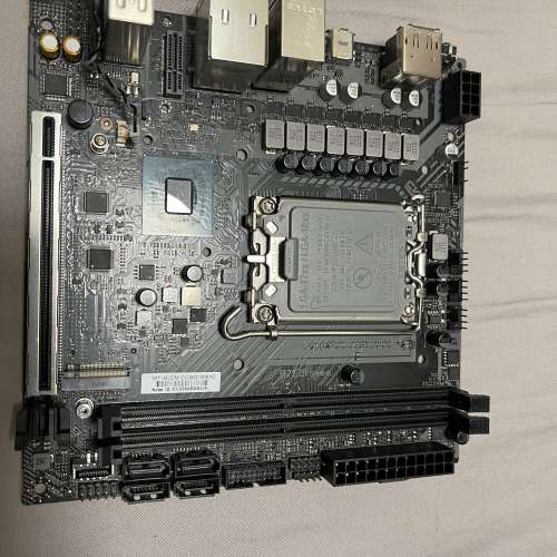 i5 12600kf送colorful b760i es加16g ram - 二手或全新CPU, 電腦 - DCFever.com