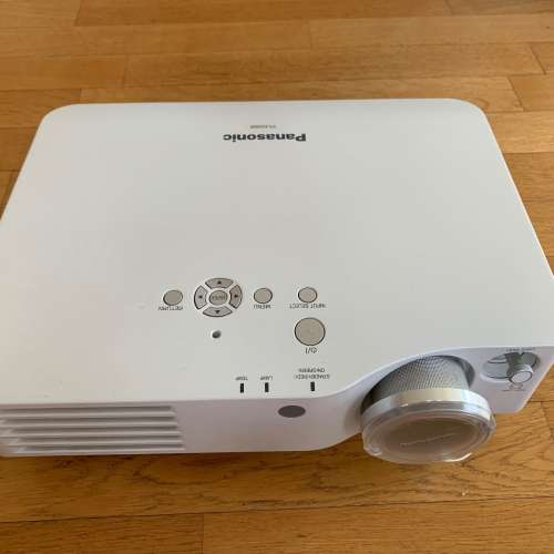 panasonic PT-AX200E 16:9 HD projector - 二手或全新投影機, 影音產品 - DCFever.com