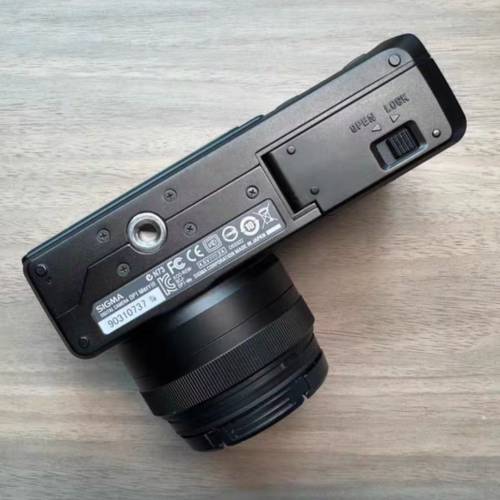 Sigma DP1M - 二手或全新數碼相機, 攝影產品 - DCFever.com