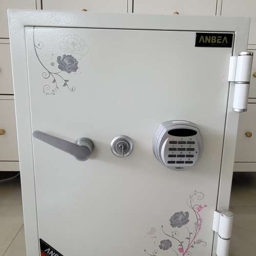 新淨Anbea 韓國製防火夾萬 made in Korea Anbea Safe deposit box 保險櫃 保險箱 財櫃 not ...