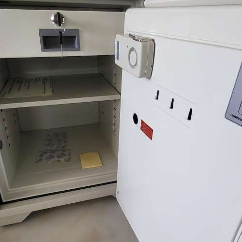 新淨Anbea 韓國製防火夾萬 made in Korea Anbea Safe deposit box 保險櫃 保險箱 財櫃 not ...
