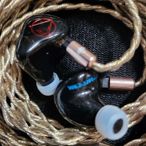 Aroma Witch Girl W6.2 圈鐵6單元耳機 - 二手或全新Earphones, 影音產品 - DCFever.com