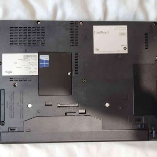 Fujitsu E733 13.3 inch laptop computer - 二手或全新手提電腦, 電腦 - DCFever.com