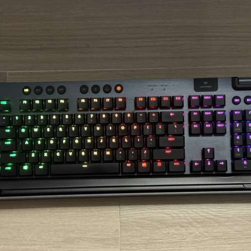 95% New 行貨 Logitech G913 GL Clicky 齊配件 - 二手或全新鍵盤滑鼠, 電腦 - DCFever.com