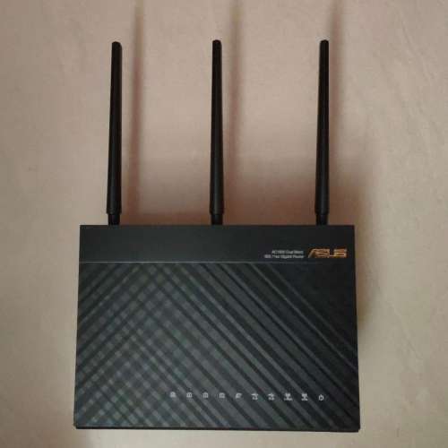 ASUS RT-AC68U AC1900 直立式 router 路由器 - 二手或全新網絡/WIFI, 電腦 - DCFever.com