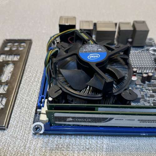 Intel Desktop Board DH67CF LGA1155 iTX + Intel i5-2400s CPU + Corsair 8G Ram 二手 - 二手或全新底板, 電腦 ...