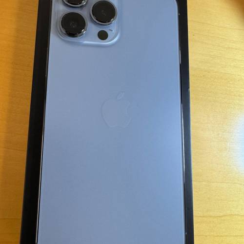 iPhone 13 ProMax 256G 天峰藍 - 二手或全新iPhone, 手機通訊 - DCFever.com
