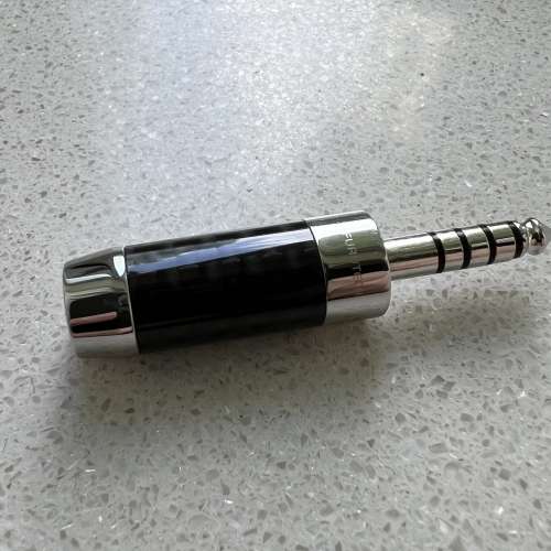 Toxic cable SW22 V3 2.5, 2pin 連古河碳纖4.4轉插 - 二手或全新隨身音響, 影音產品 - DCFever.com