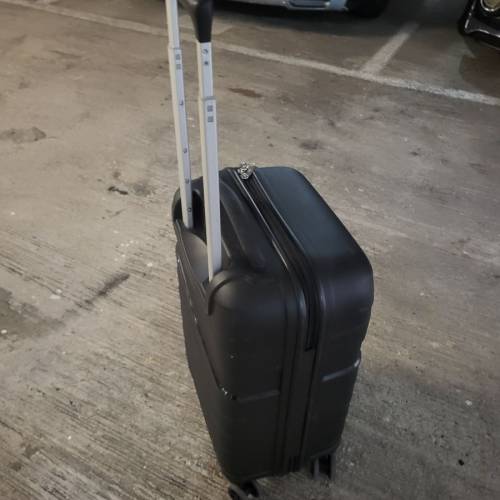 20 inches hand carry luggage - 二手或全新其它, 潮流及名牌 - DCFever.com